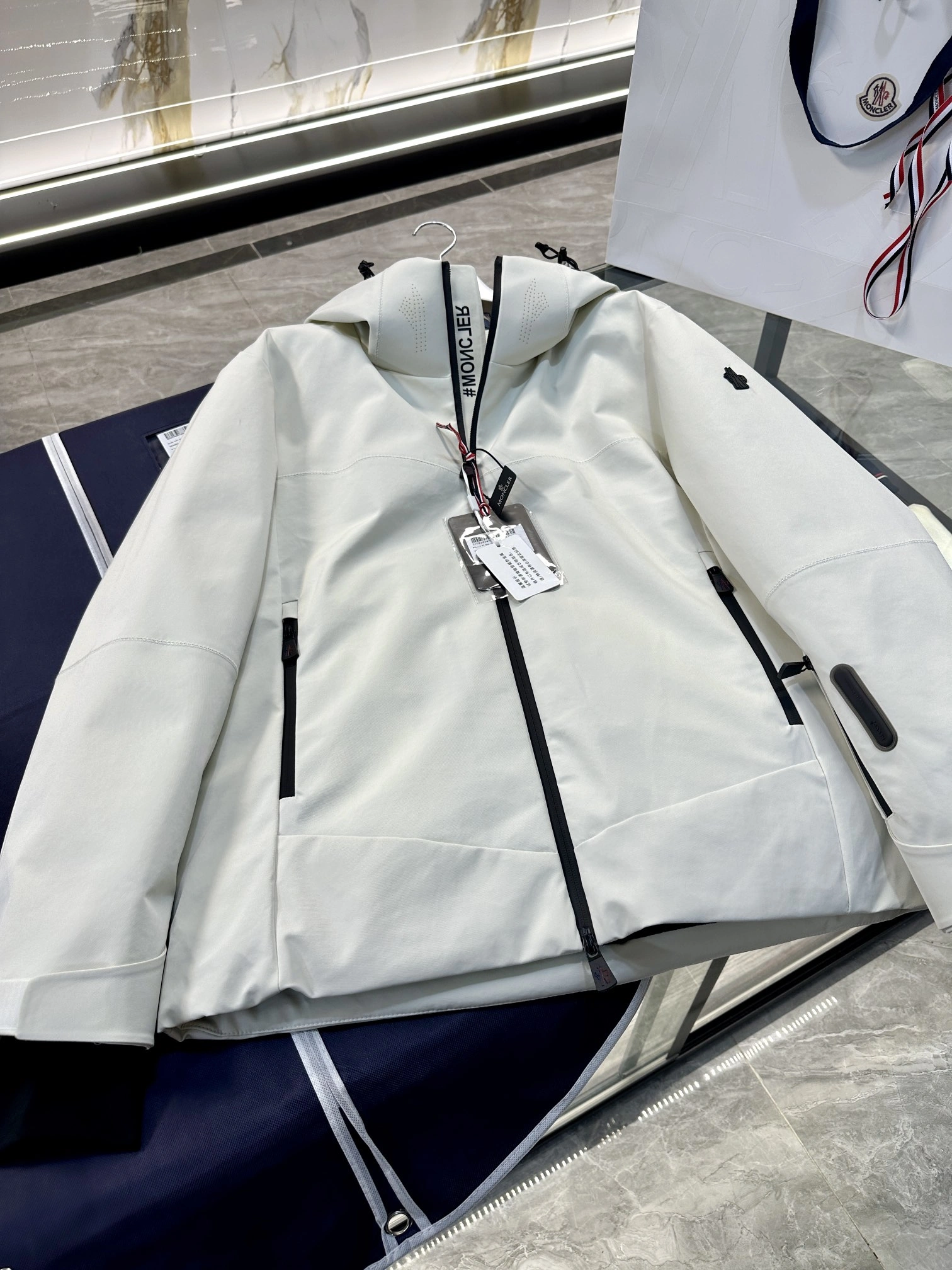 Brand-original Moncler Down Jackets