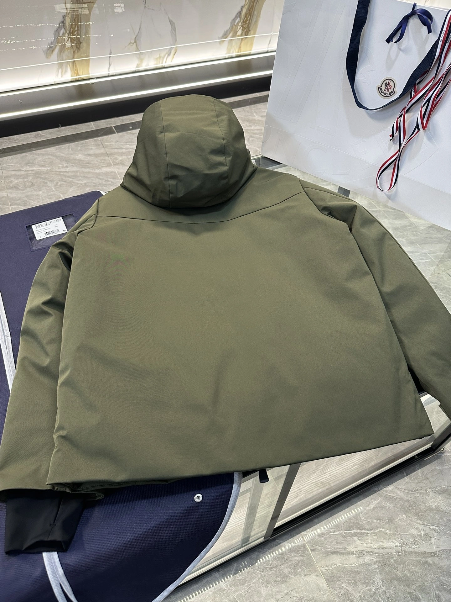 Bargain Moncler Down Jackets