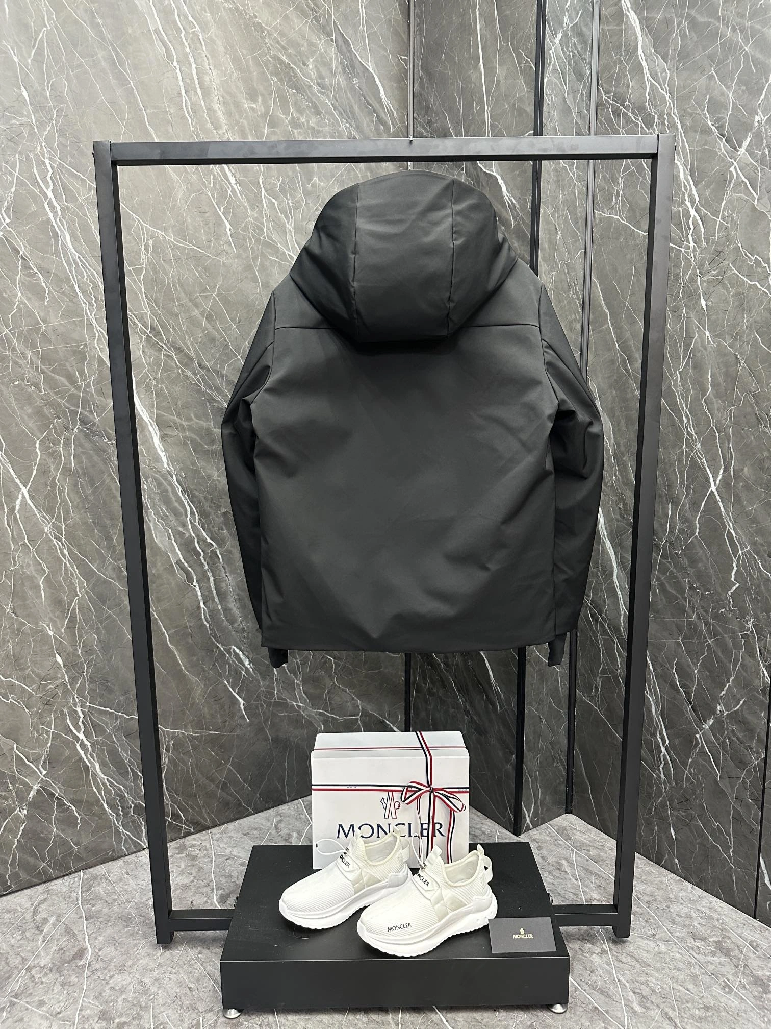 Top mirror Moncler Down Jackets