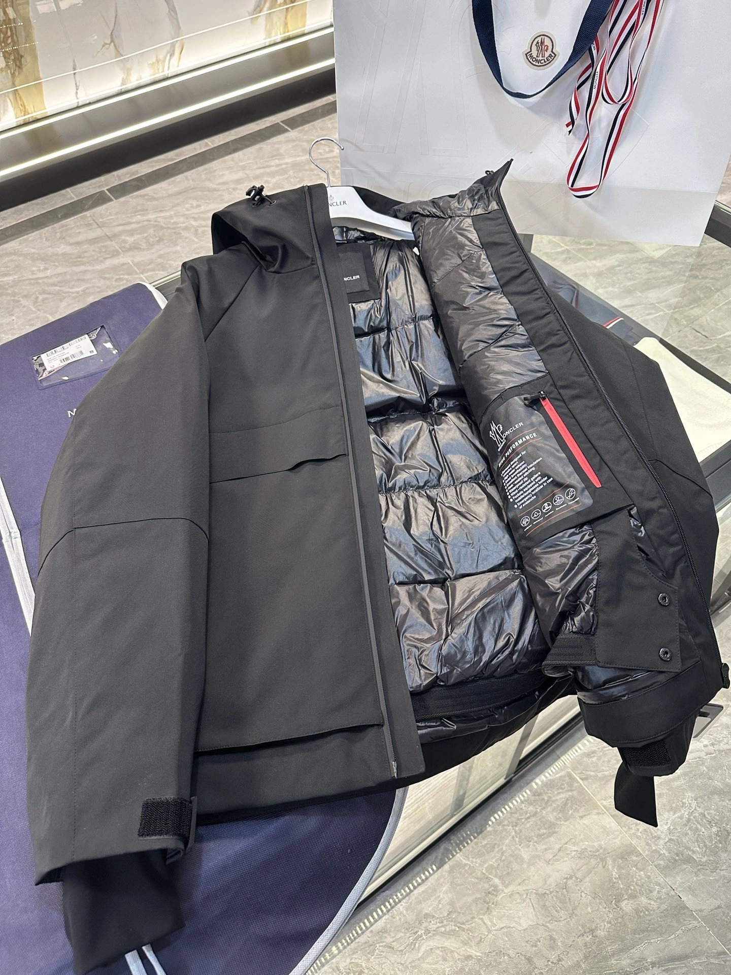 Top mirror Moncler Down Jackets
