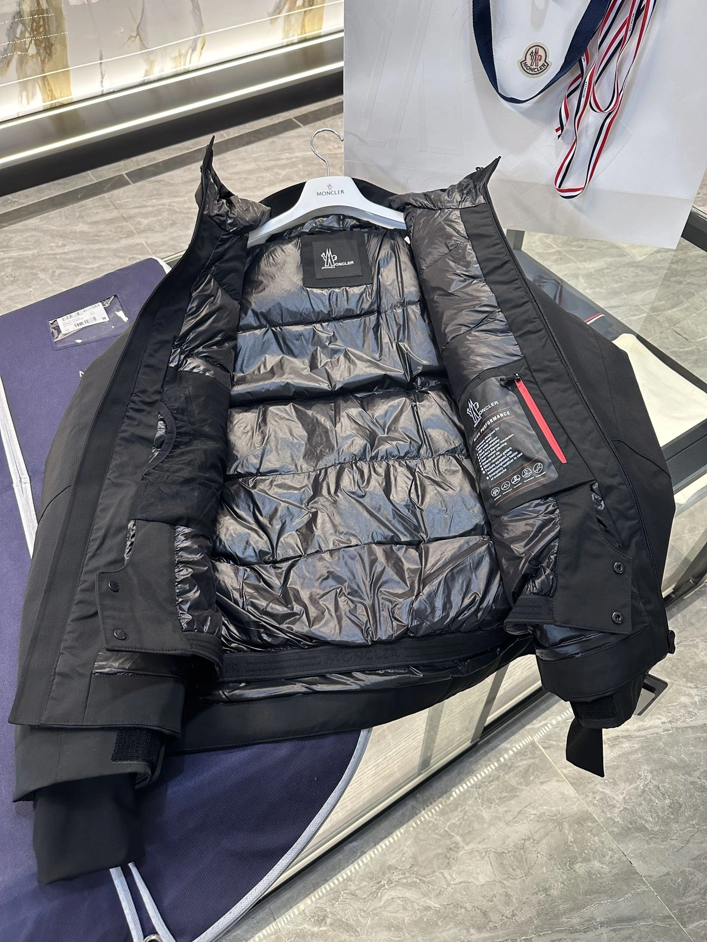 Top mirror Moncler Down Jackets