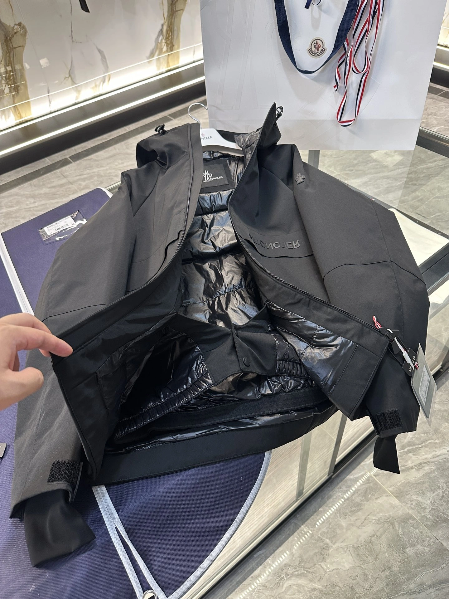Top mirror Moncler Down Jackets