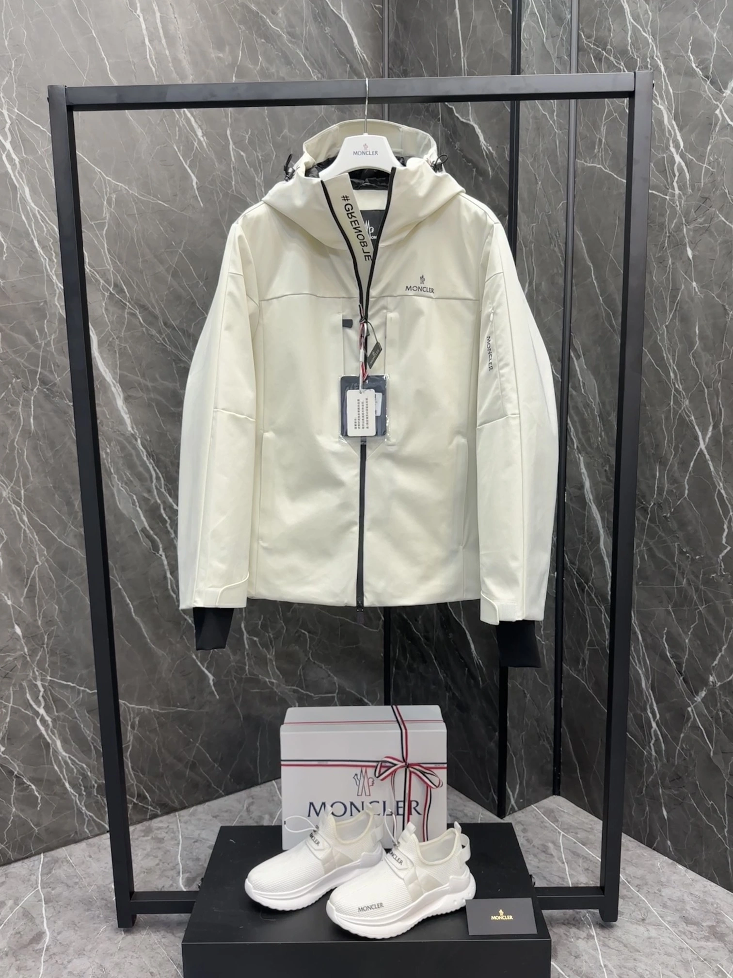 Perfect replica Moncler Down Jackets