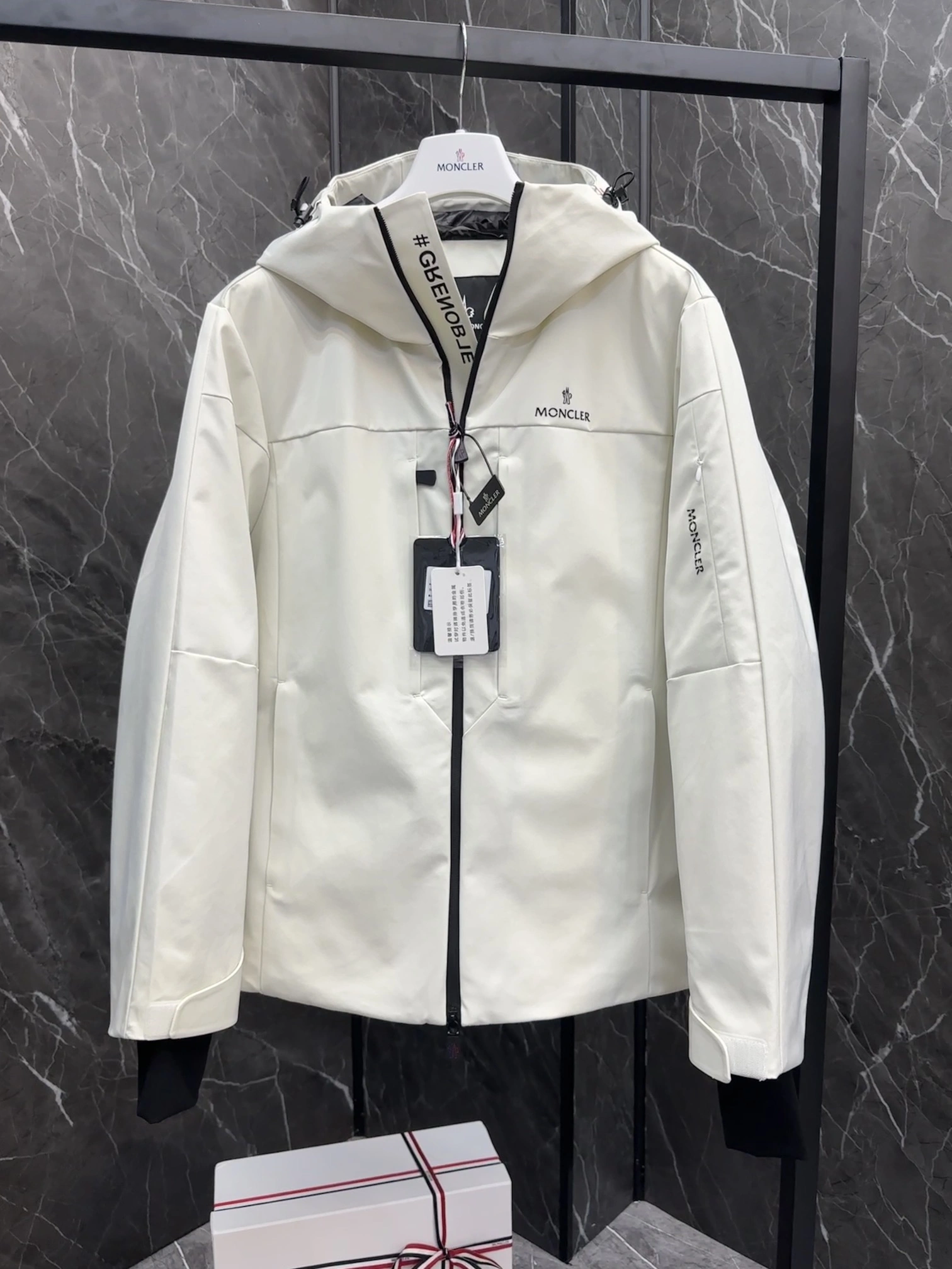 Perfect replica Moncler Down Jackets