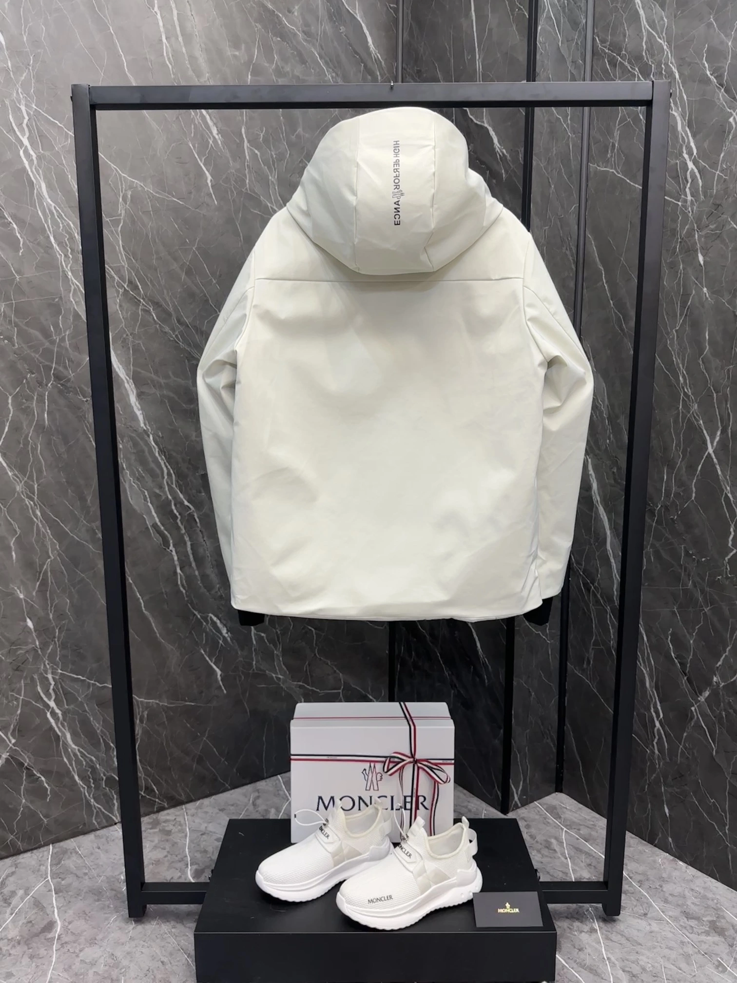 Perfect replica Moncler Down Jackets