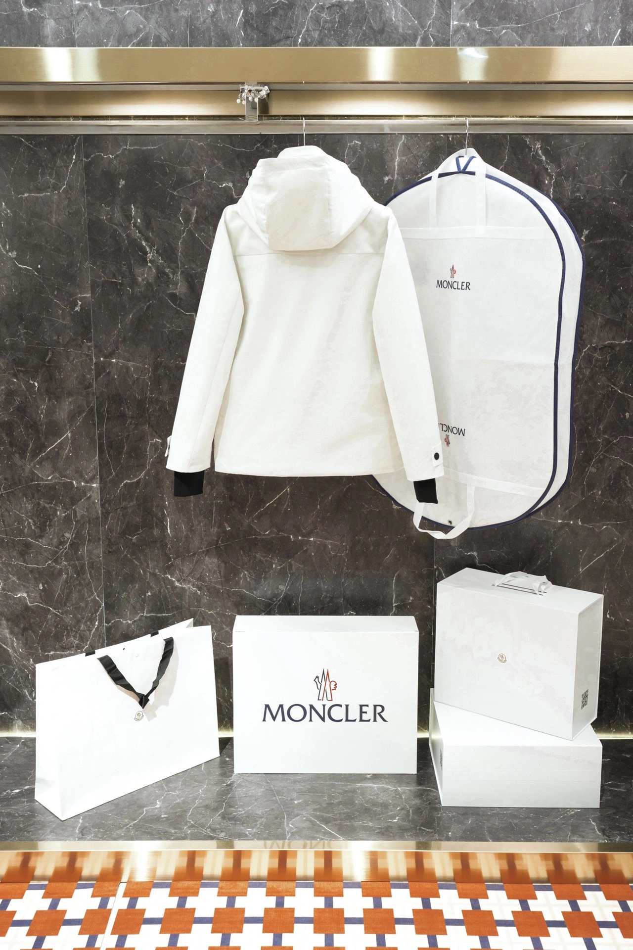 Cut-rate Moncler Down Jackets