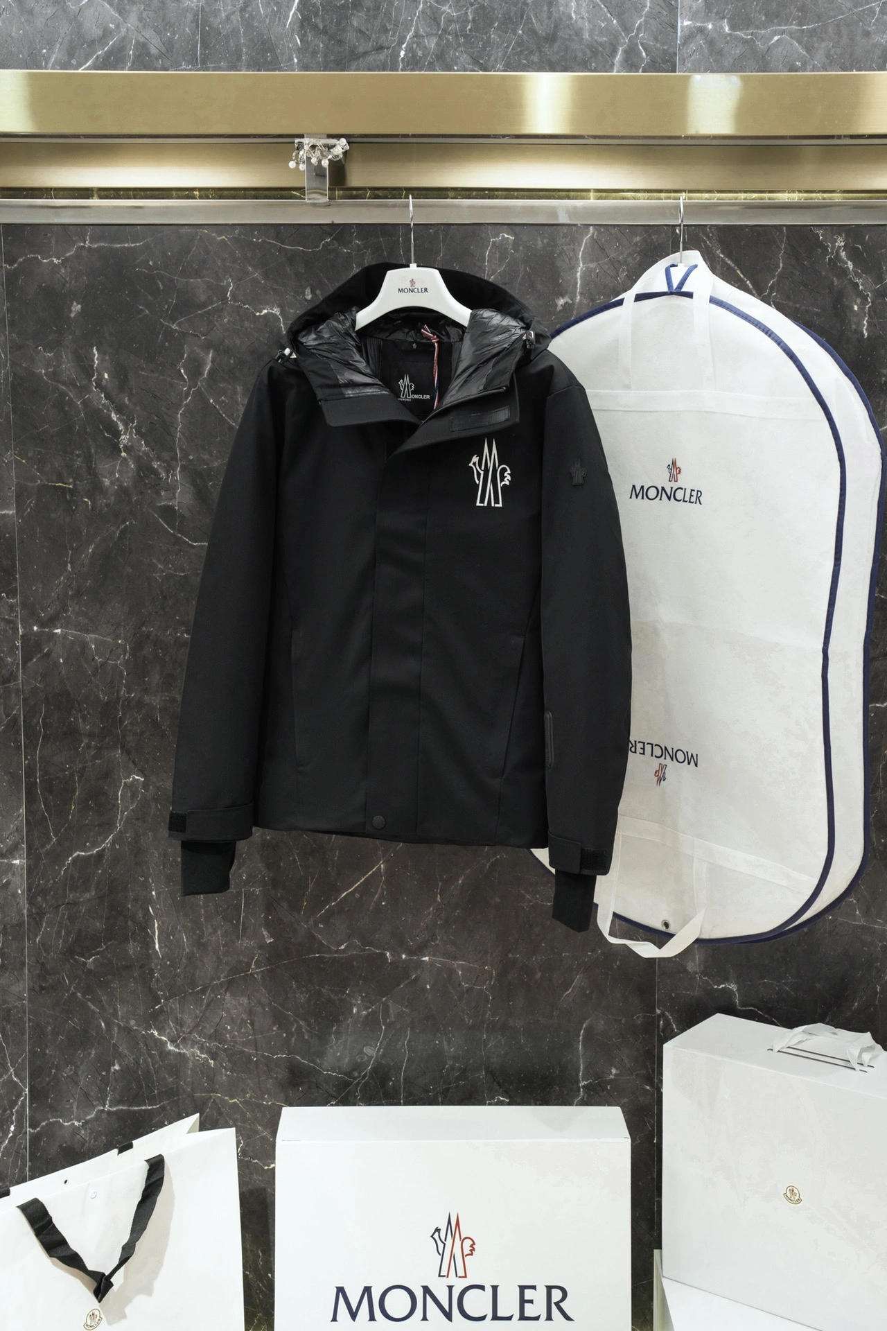 Cut-rate Moncler Down Jackets