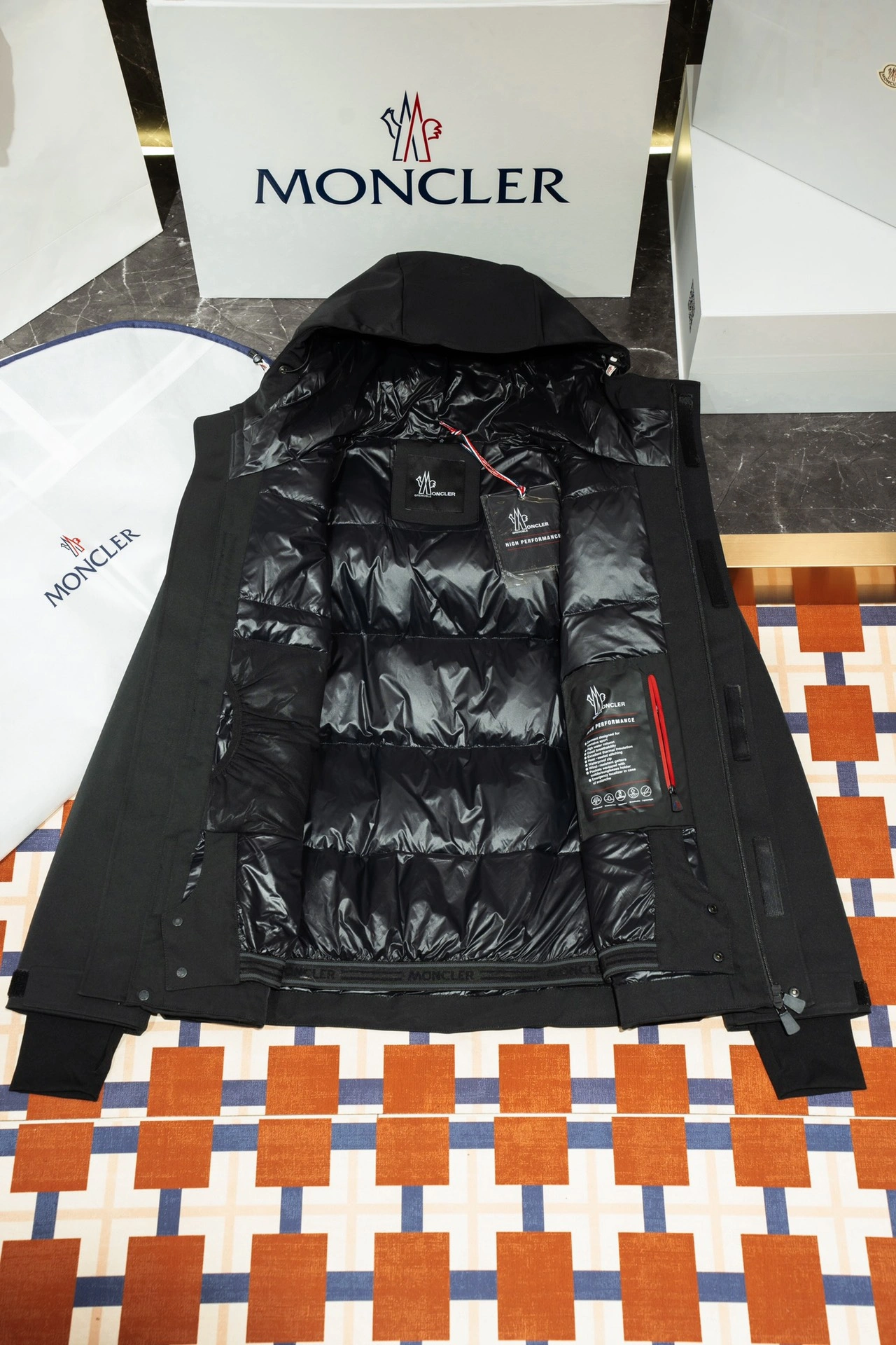 Cut-rate Moncler Down Jackets