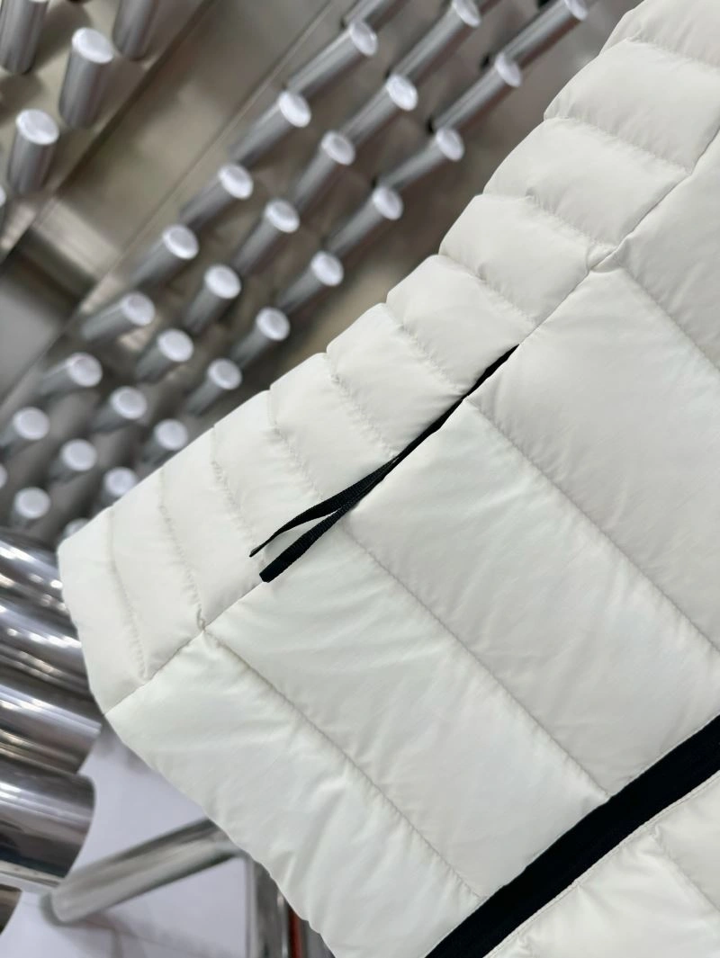 Top mirror Moncler Down Jackets