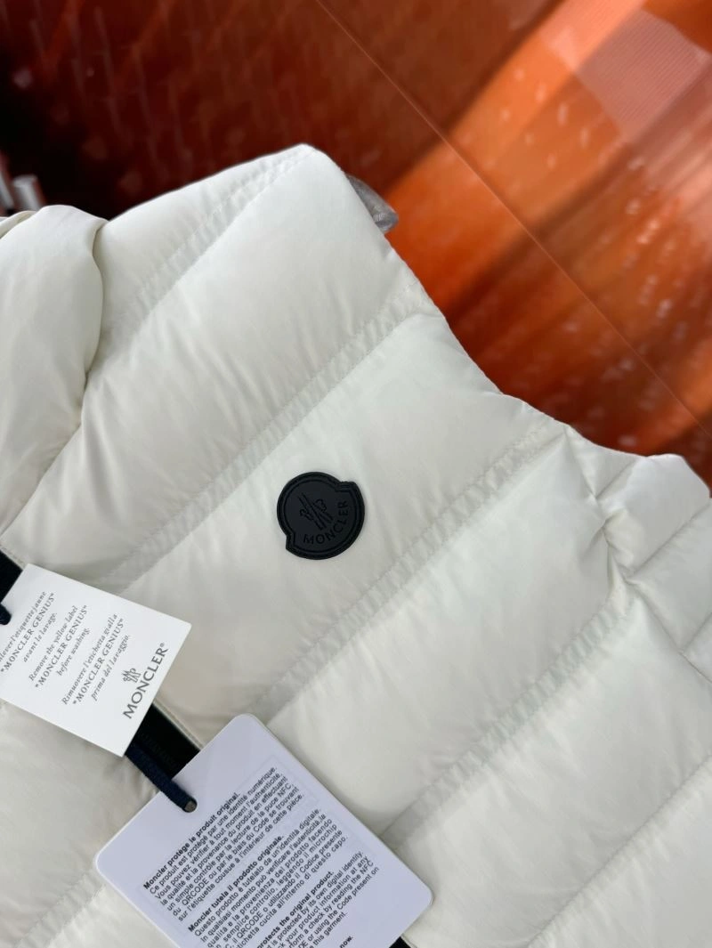 Top mirror Moncler Down Jackets
