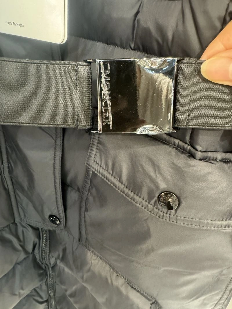 Accurate model Moncler Down Jackets