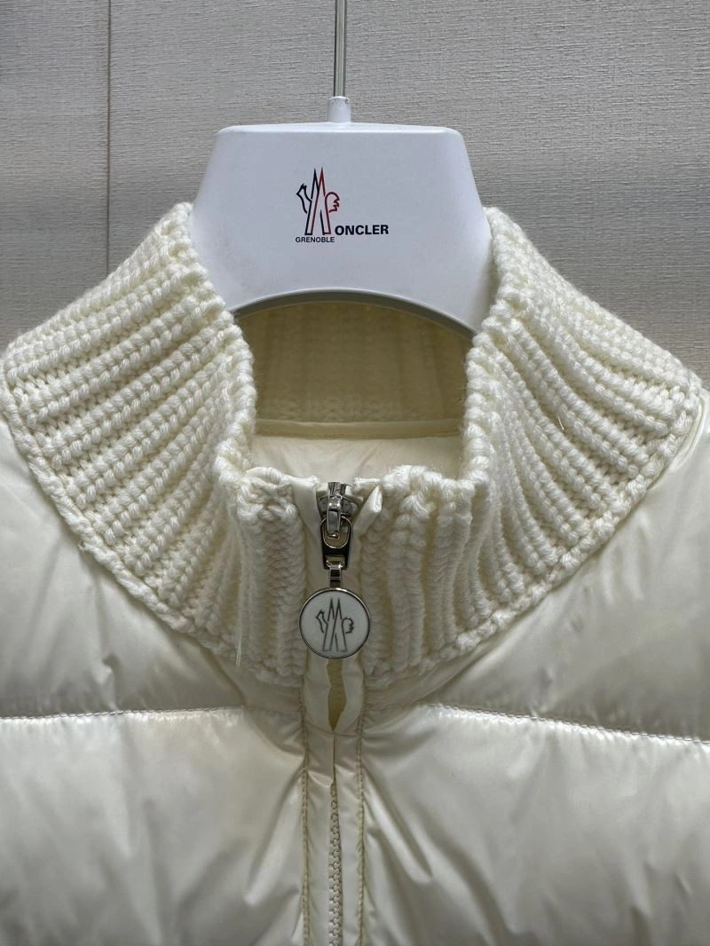 Top mirror Moncler Down Jackets