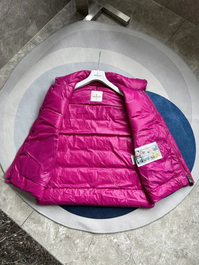 Accurate model Moncler Down Jackets