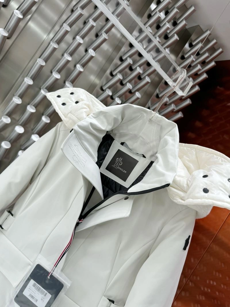 Exact replica Moncler Down Jackets