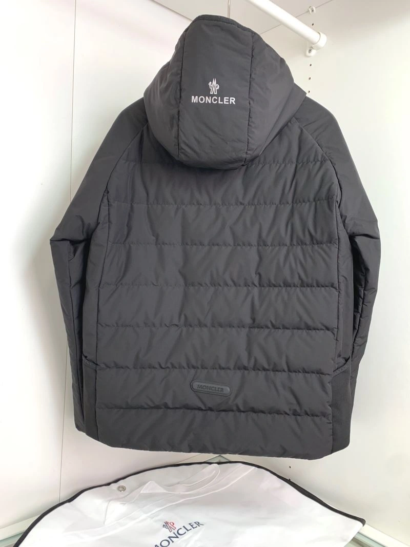 Inexpensive Moncler Down Jackets