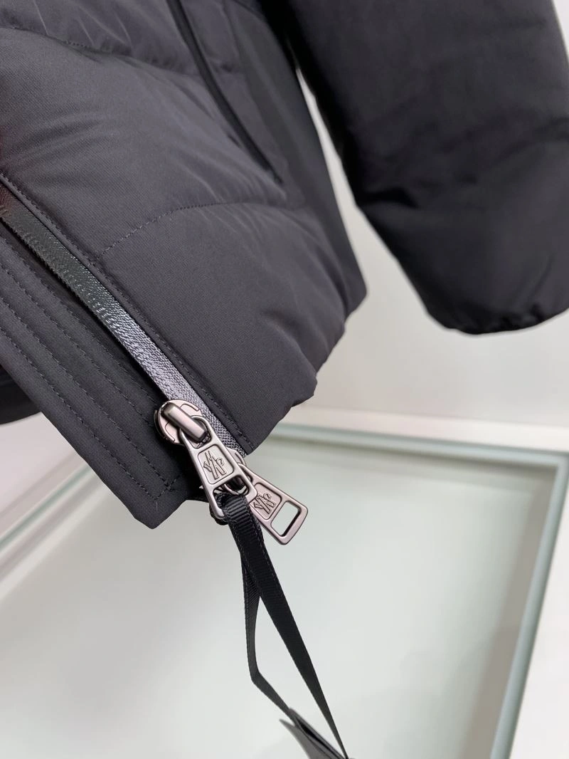 Inexpensive Moncler Down Jackets