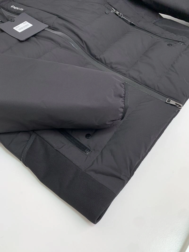 Inexpensive Moncler Down Jackets
