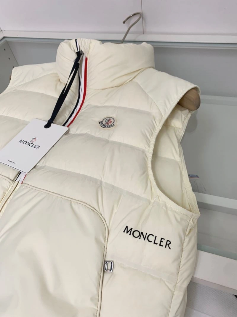 Low-cost Moncler Down Jackets