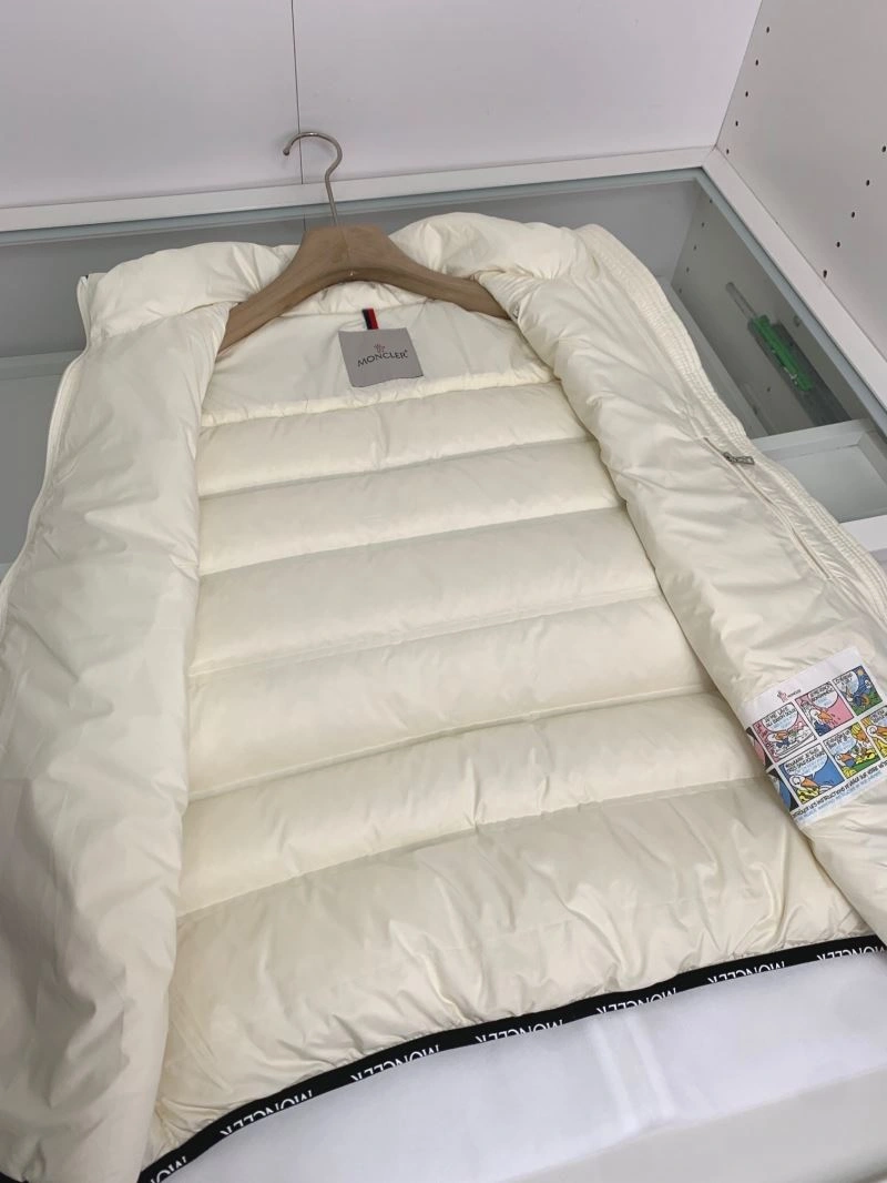 Low-cost Moncler Down Jackets