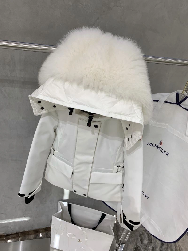 1:1 copy Moncler Down Jackets