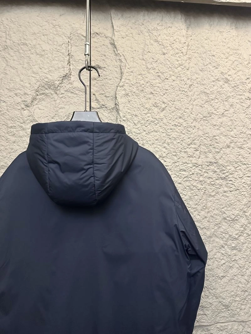Exact replica Moncler Down Jackets