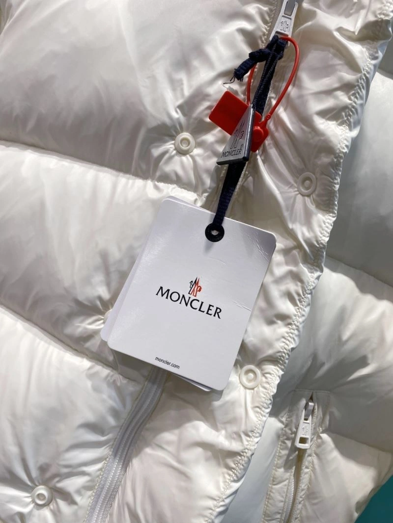 High accuracy Moncler Down Jackets