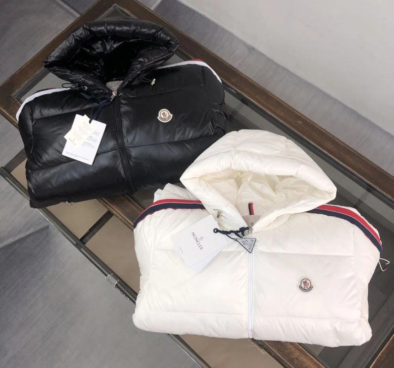 Low-cost Moncler Down Jackets
