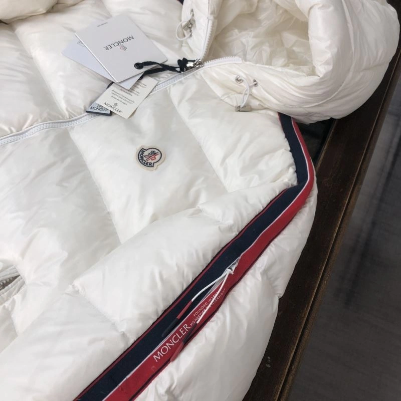 Low-cost Moncler Down Jackets