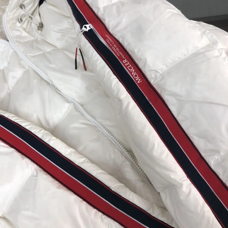Low-cost Moncler Down Jackets
