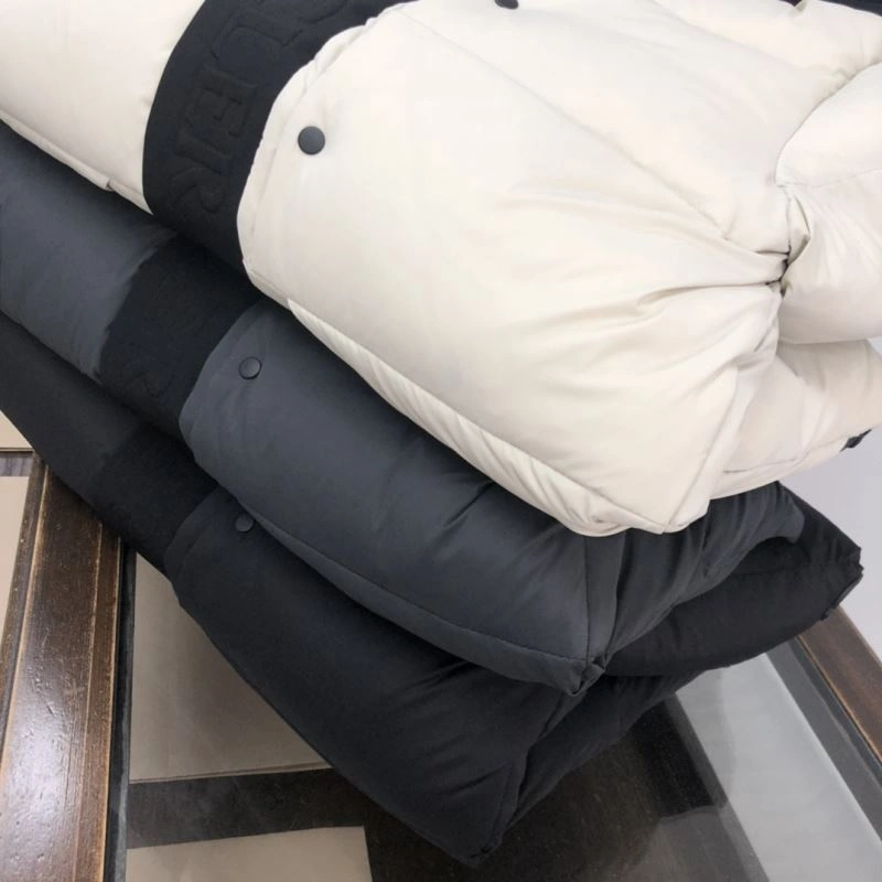Inexpensive Moncler Down Jackets