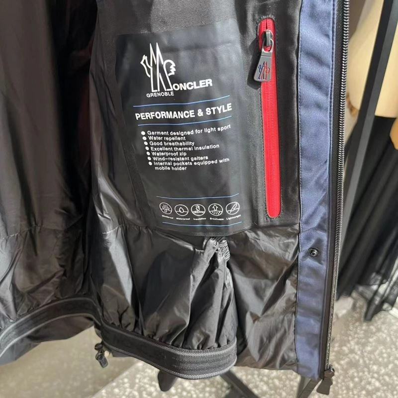 Inexpensive Moncler Down Jackets