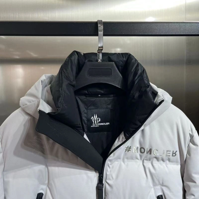 Low-cost Moncler Down Jackets