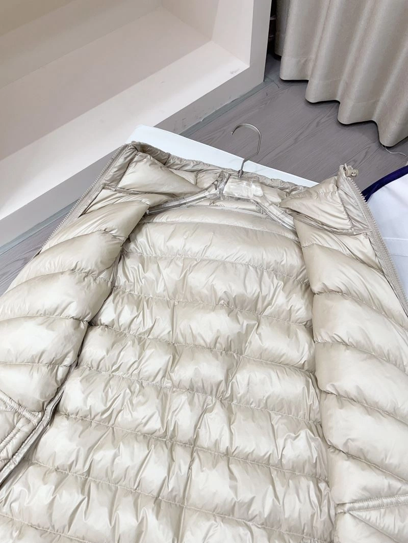 Accurate model Moncler Down Jackets