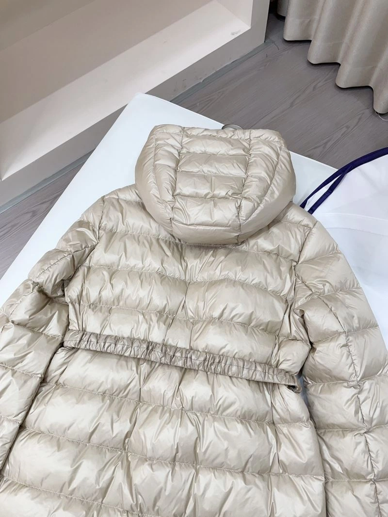 Accurate model Moncler Down Jackets