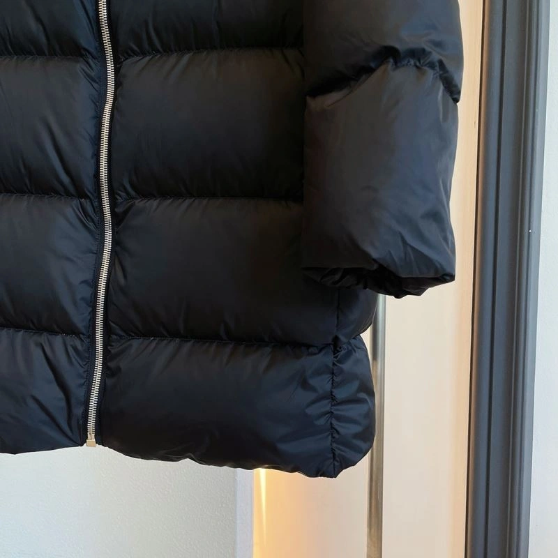 Inexpensive Moncler Down Jackets