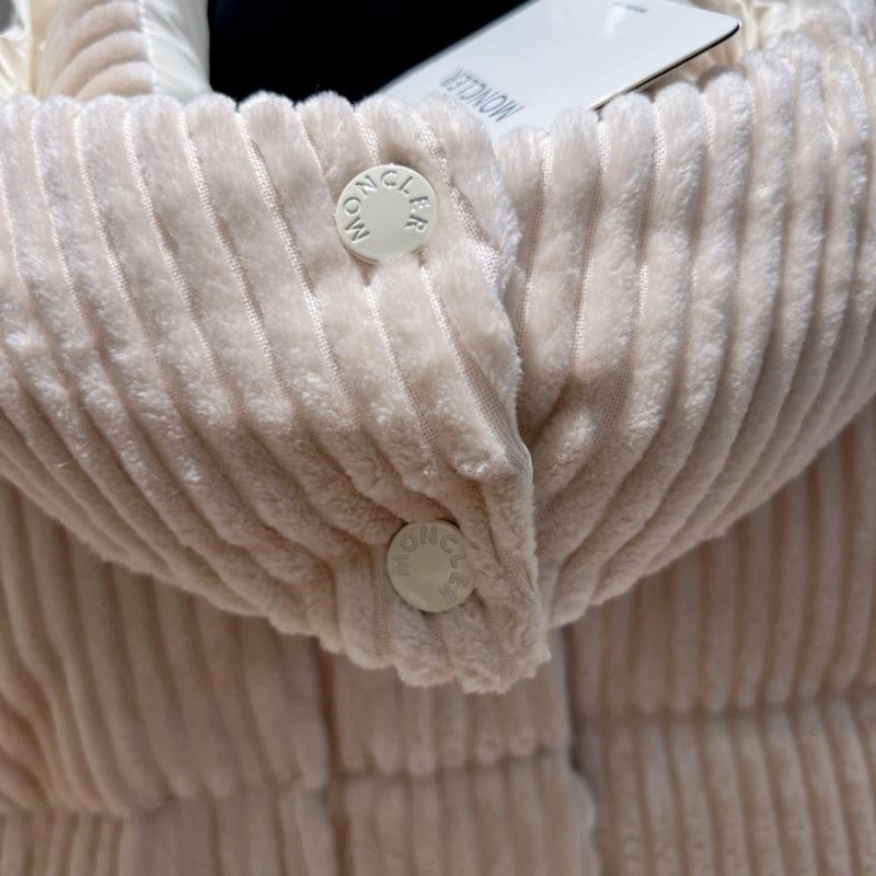 Bargain Moncler Down Jackets