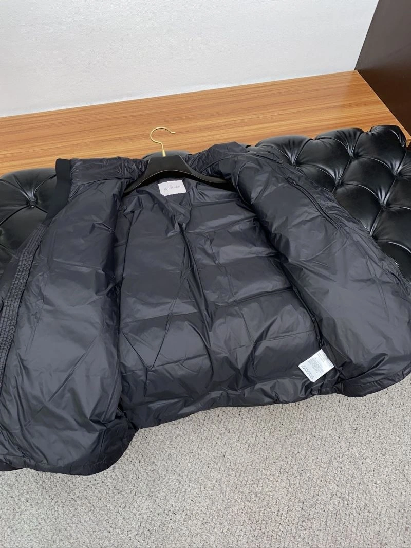 1:1 copy Moncler Down Jackets
