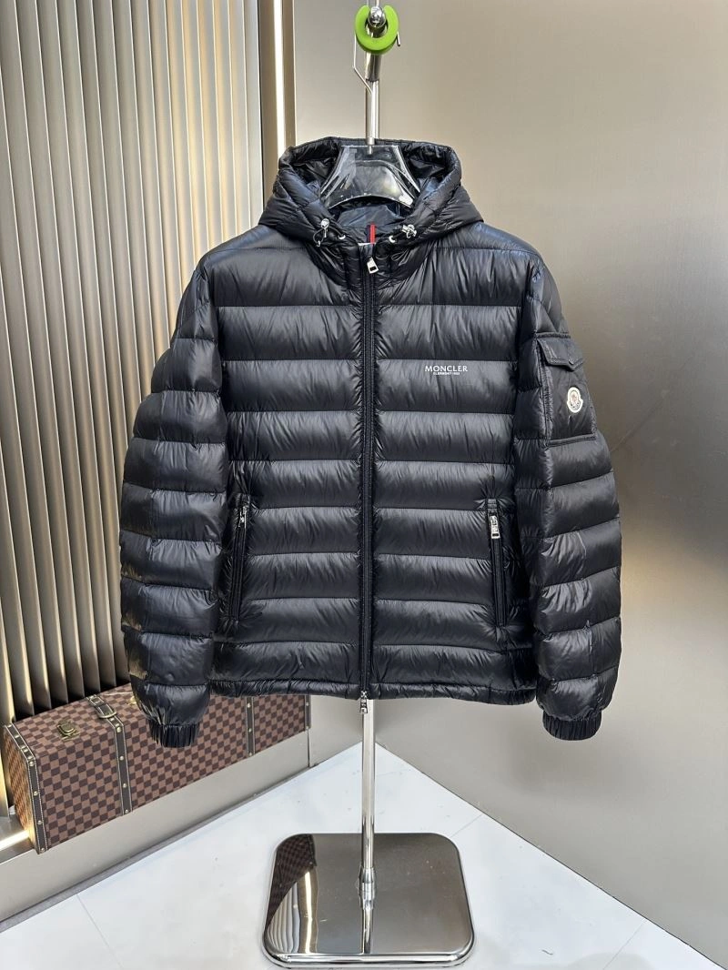 Low-cost Moncler Down Jackets