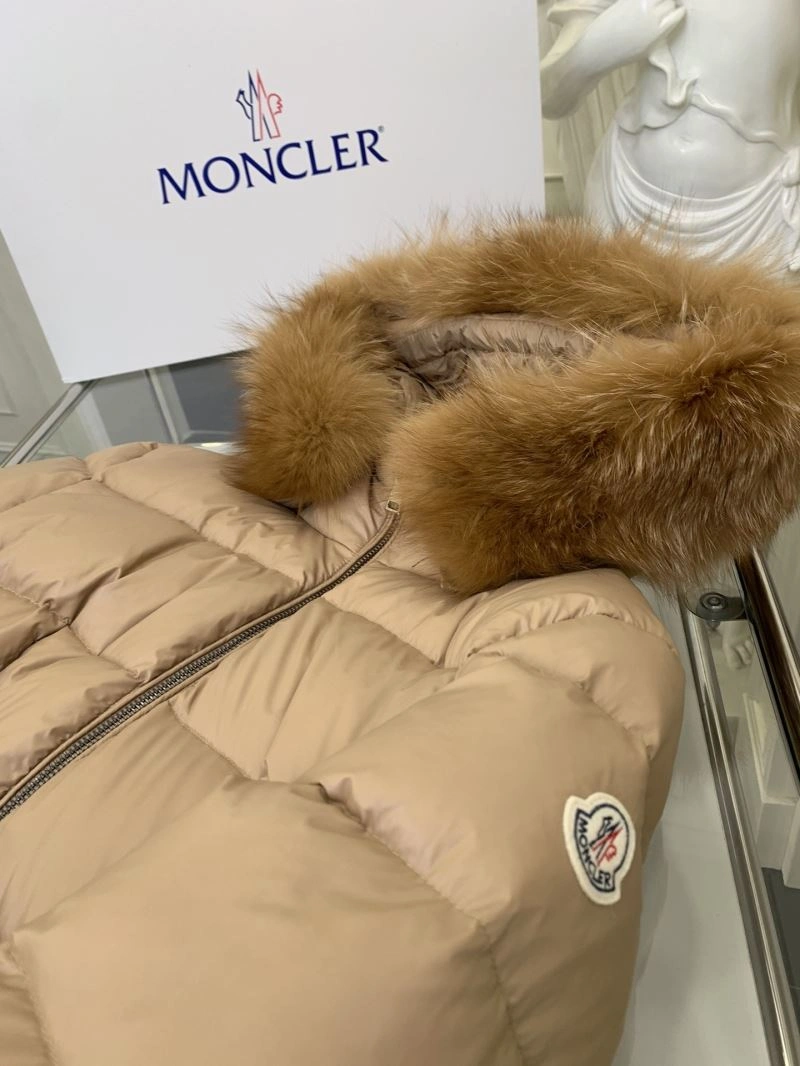 Exact replica Moncler Down Jackets