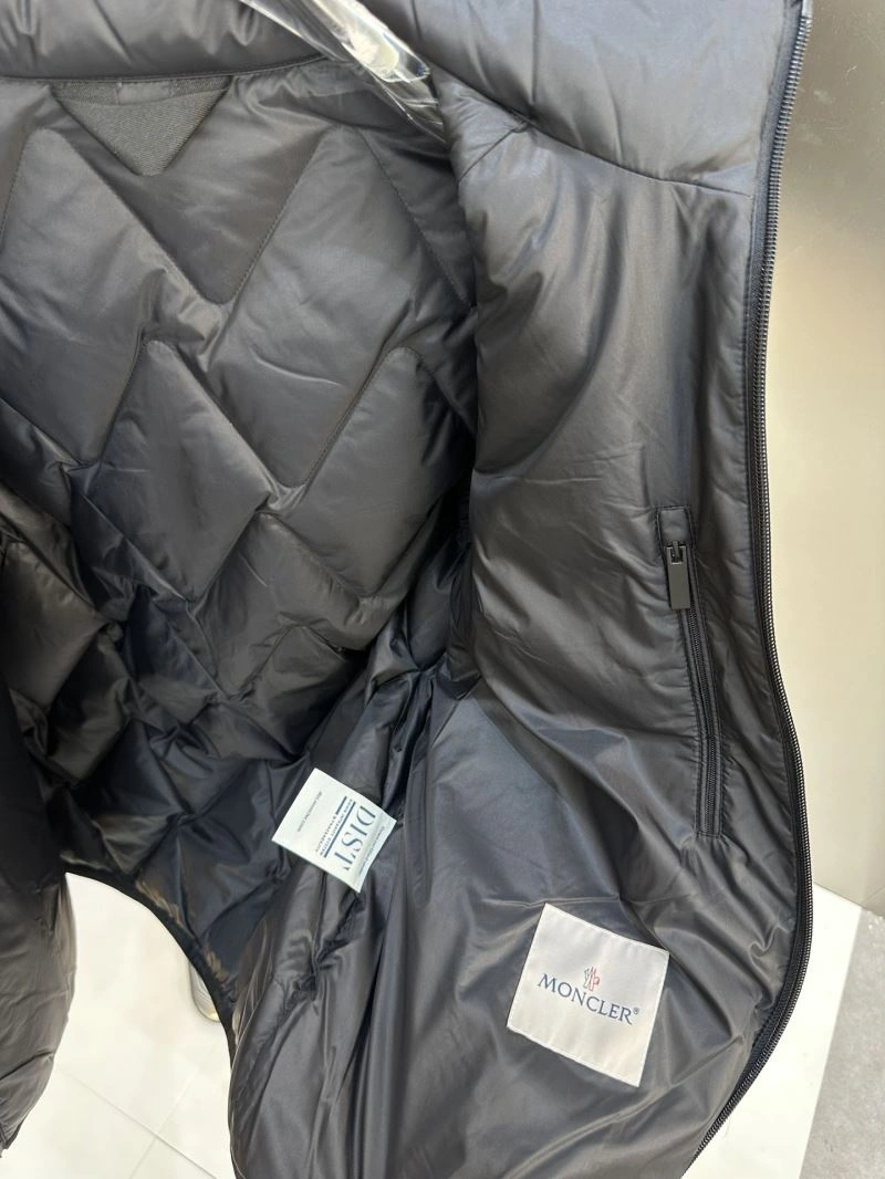 Low-cost Moncler Down Jackets
