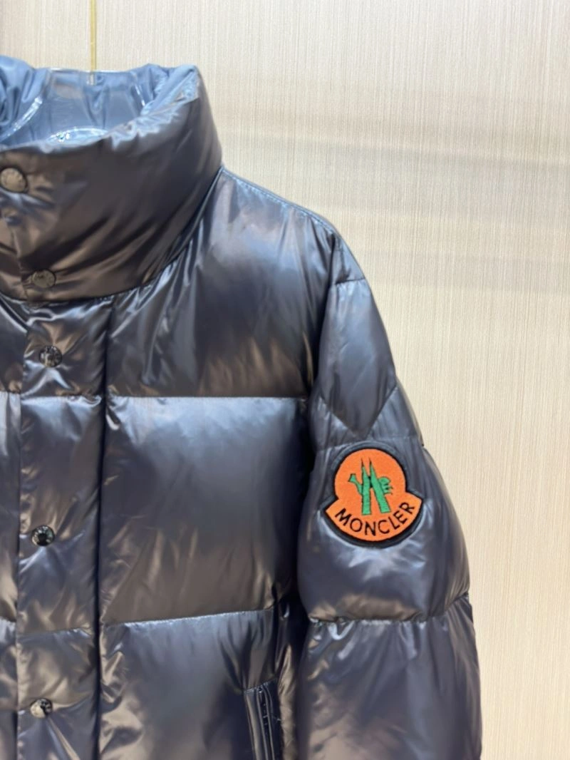 Accurate model Moncler Down Jackets