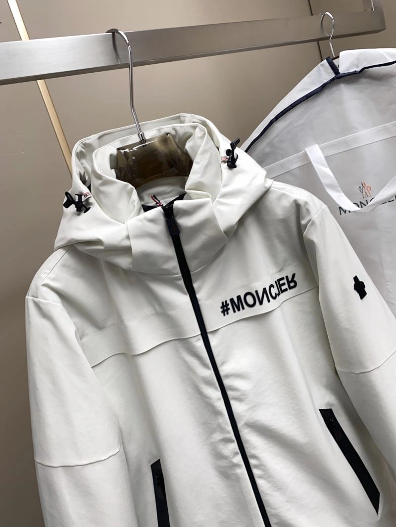 Bargain Moncler Down Jackets