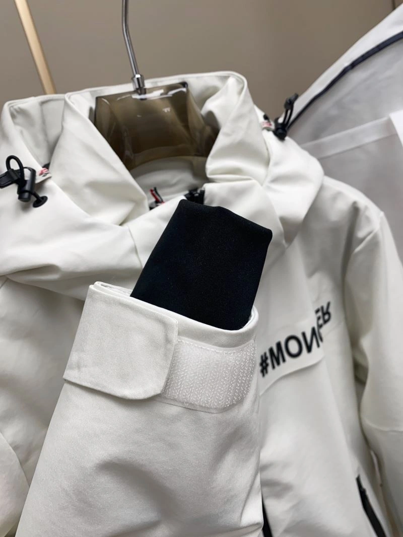 Bargain Moncler Down Jackets