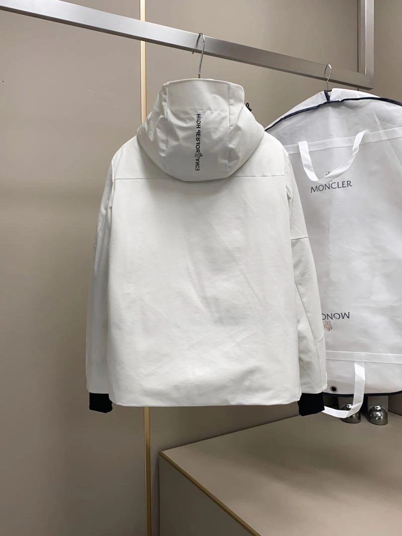 Bargain Moncler Down Jackets