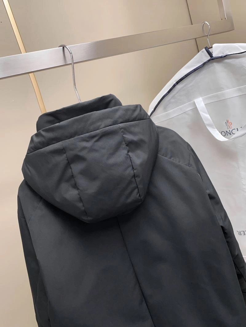 Exact replica Moncler Down Jackets