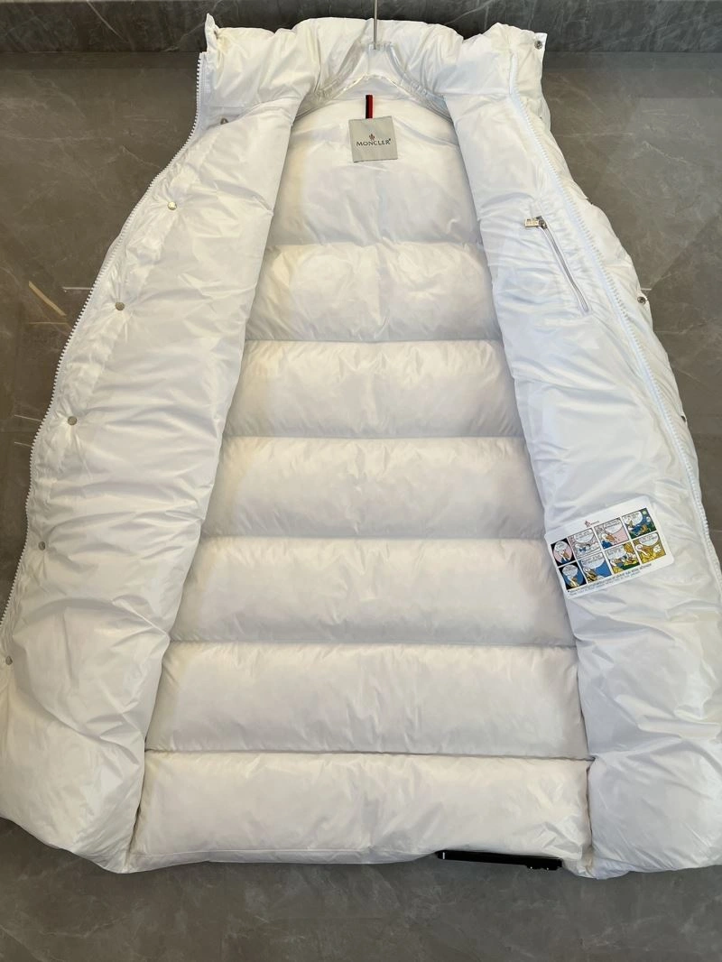 Low-cost Moncler Down Jackets
