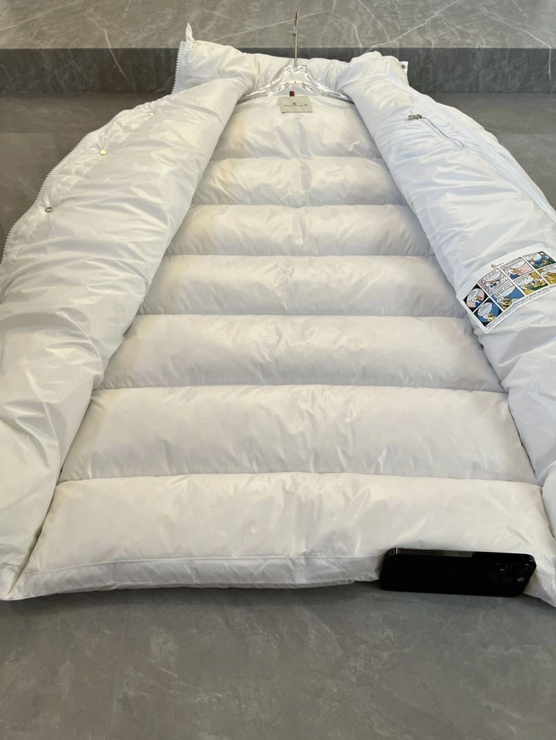 Low-cost Moncler Down Jackets