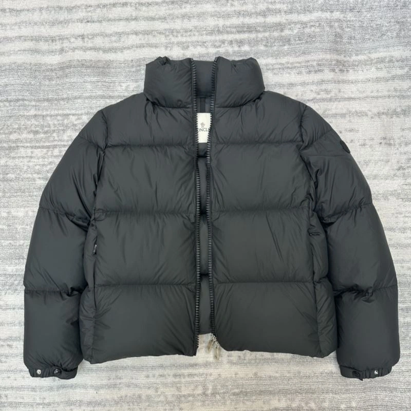 Inexpensive Moncler Down Jackets