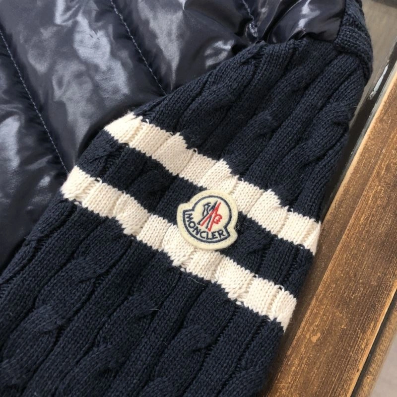 Accurate model Moncler Down Jackets