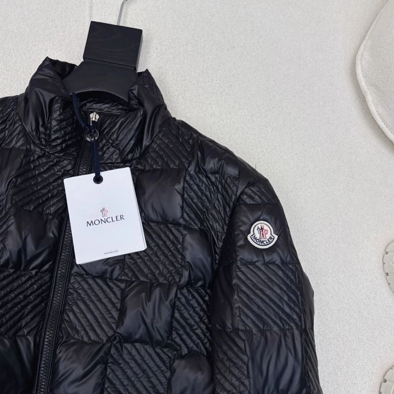 1:1 copy Moncler Down Jackets